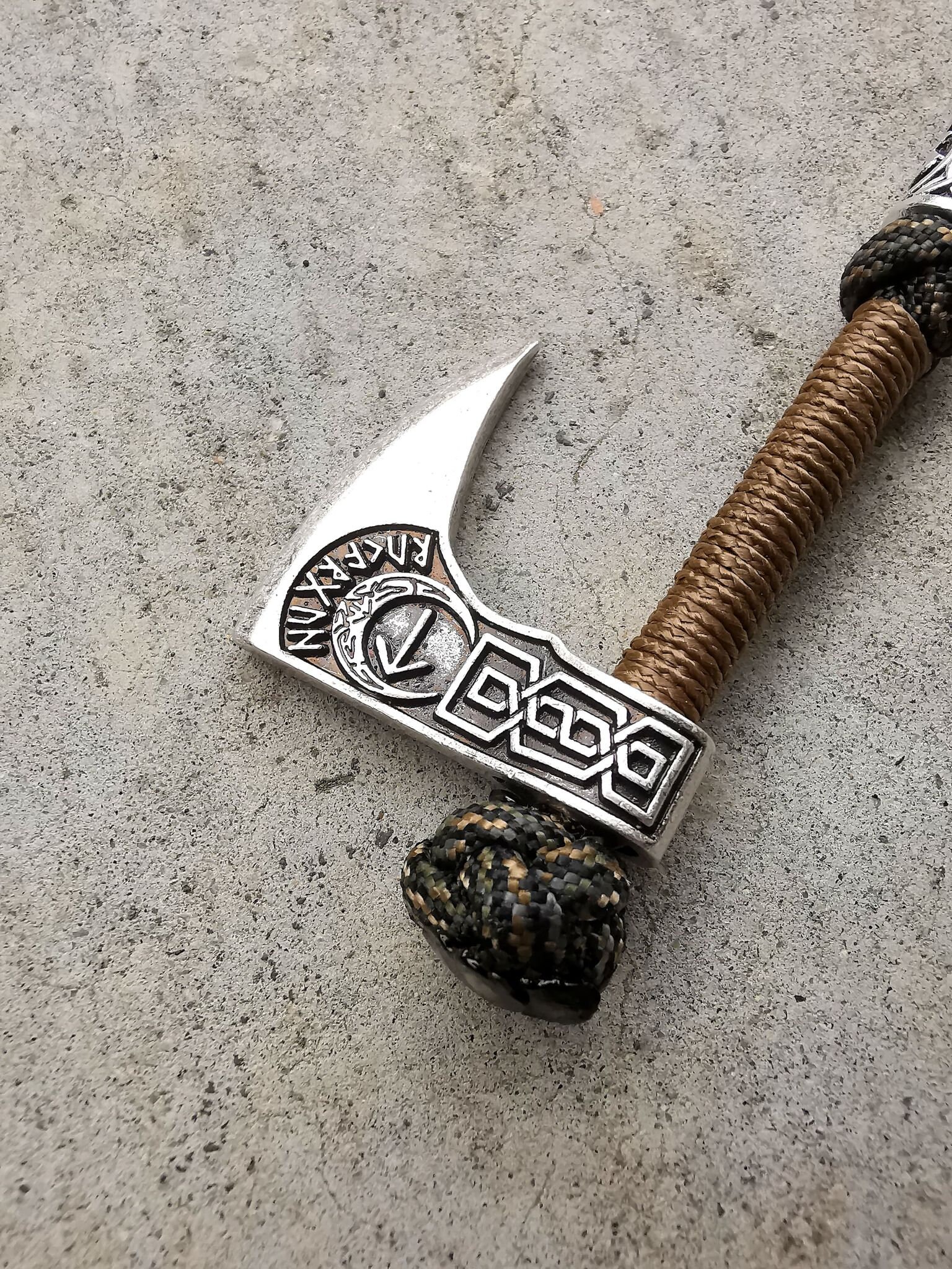 Viking Axe Keychain Celtic Knot Scandinavian Key Fob Lanyard - Etsy