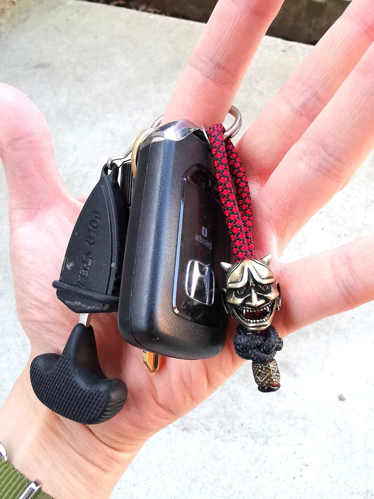 Japanese Oni Hannya Mask Keychain | Paracord Knife & Key Lanyard With ...