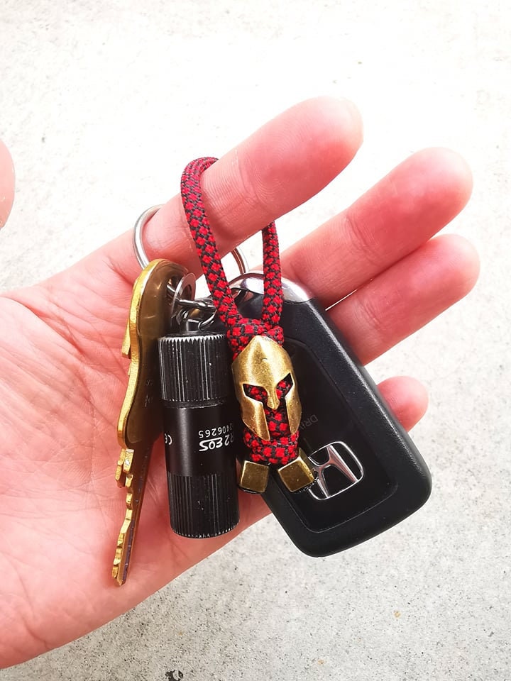 Spartan helmet key chain Greek 300 key fob edc gear Spartan | Etsy