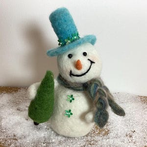Needle Felted Snowman, Felted Christmas Decoration, Holiday Snowman, - Etsy
