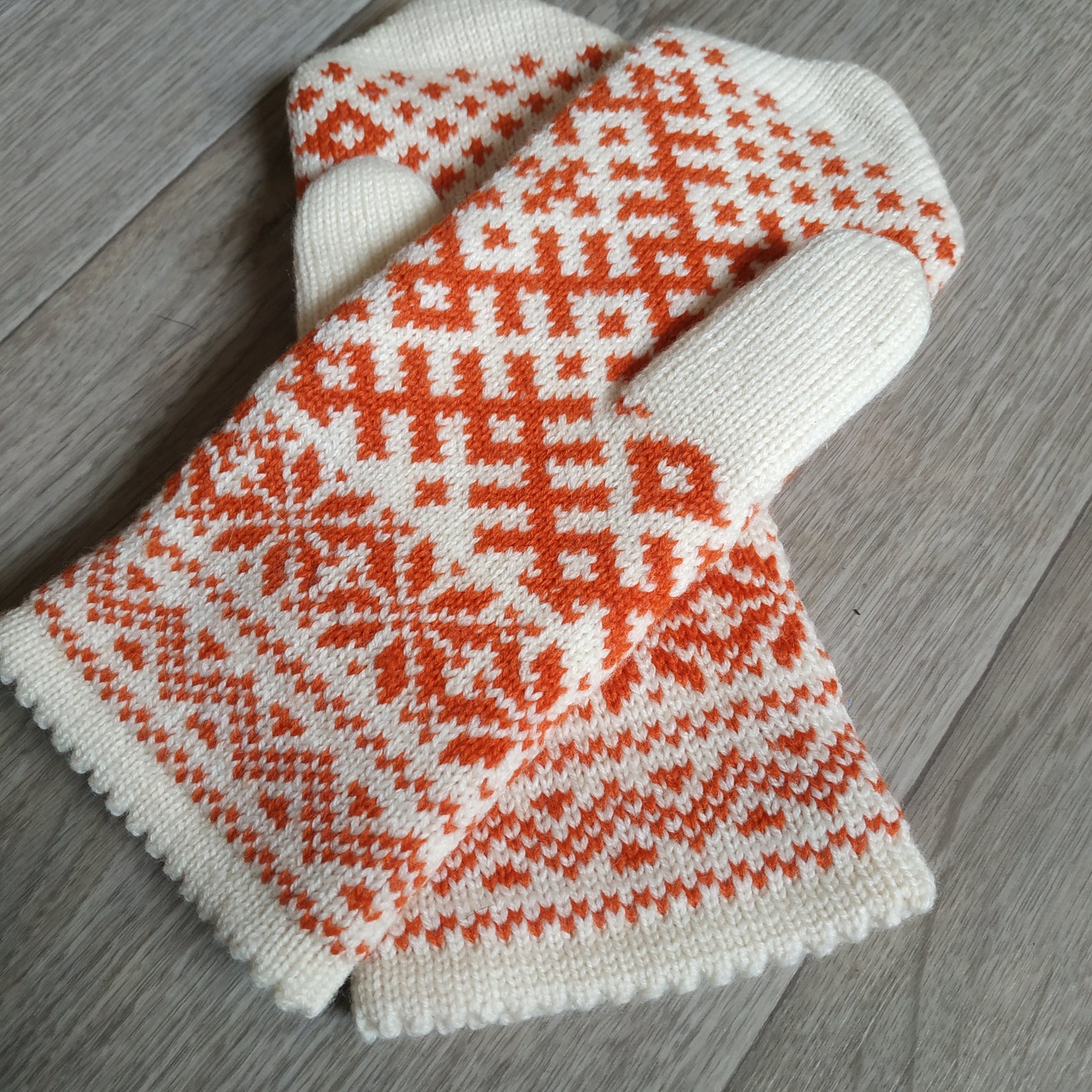 Norwegian Double Hand Knitted Mittens Multicolored Warm Und Cozy ...