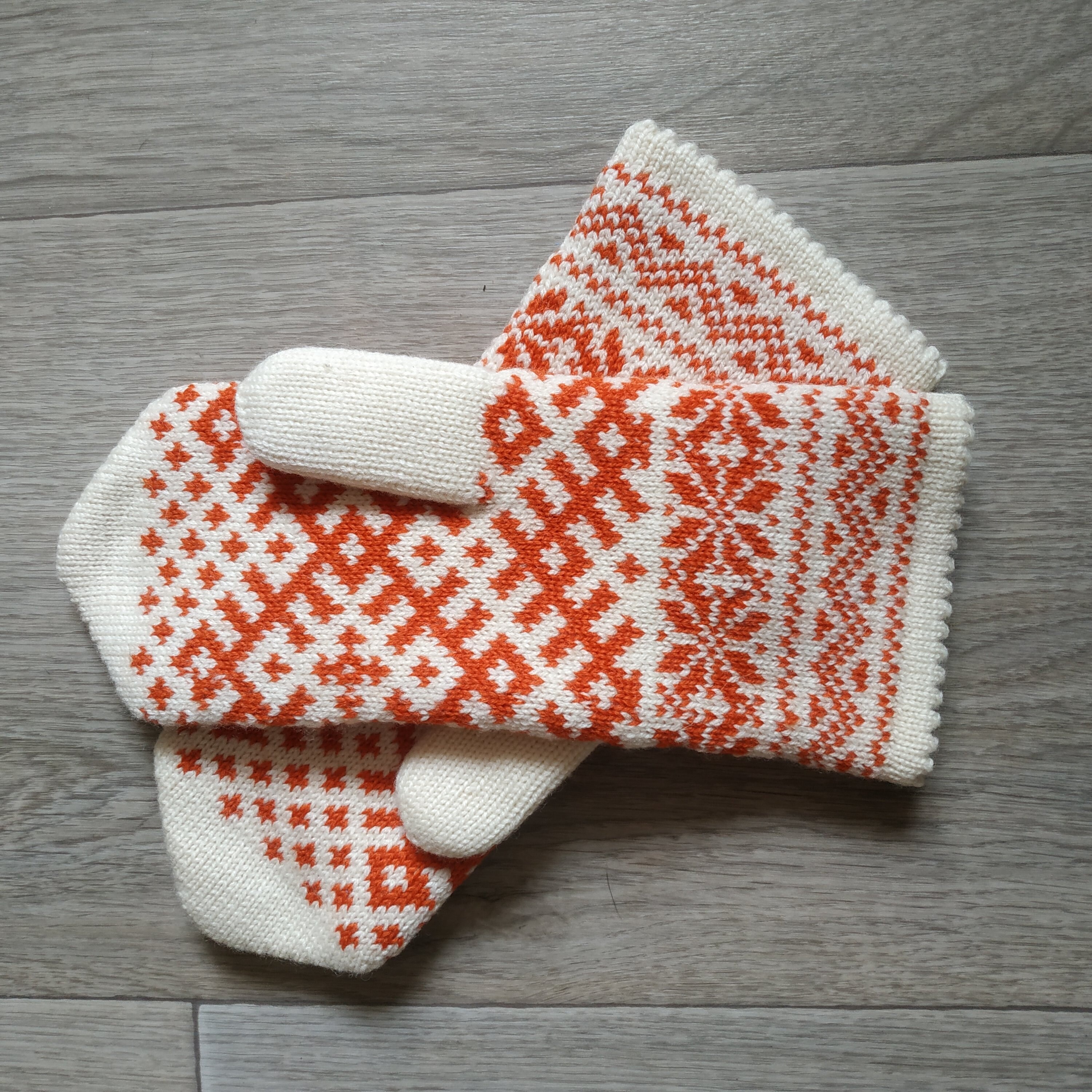 Norwegian Double Hand Knitted Mittens Multicolored Warm Und Cozy ...