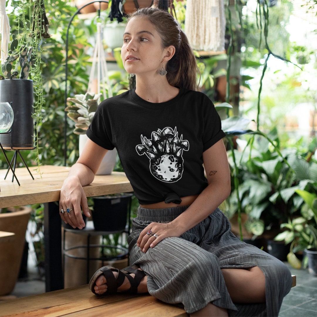 Magic Mushroom Witchy Shirt, Fairycore Clothing, Cottagecore Tshirt ...