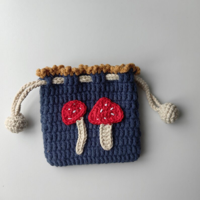 PATTERN: Crochet Mushroom Pouch PATTERN, Amigurumi Mushroom Purse ...