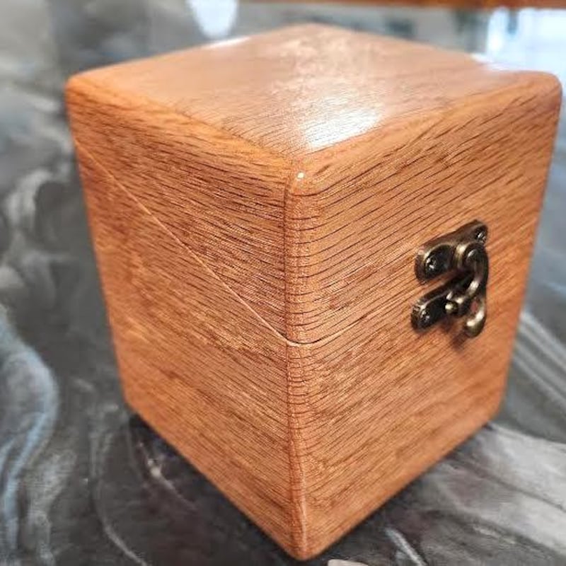 DeckBoxDesigns - Etsy