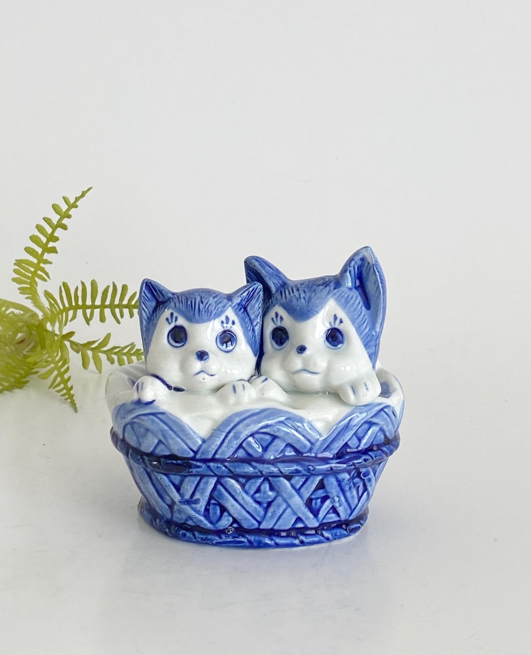 Hand Painted Blue Delft Cat Figurine, Two Kitchens in a Basket, Cat ...