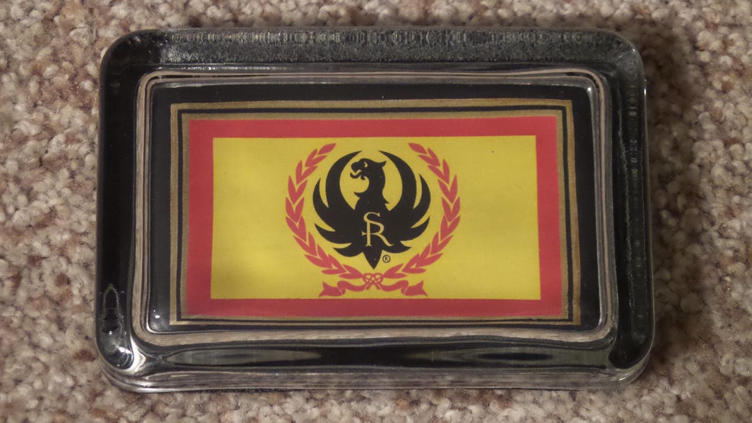 Ruger Pistol Rifle Gun Firearms Advertising Glass Desk Paperweight NOS ...