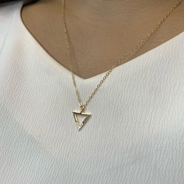 Arrowhead Necklace - Etsy Canada