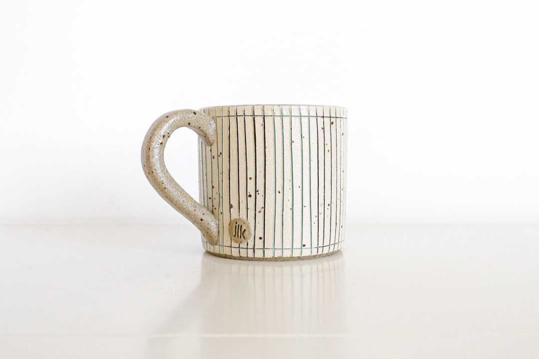 Handmade Midi White Green Mishima Etched Ceramic Mug | Speckled ...