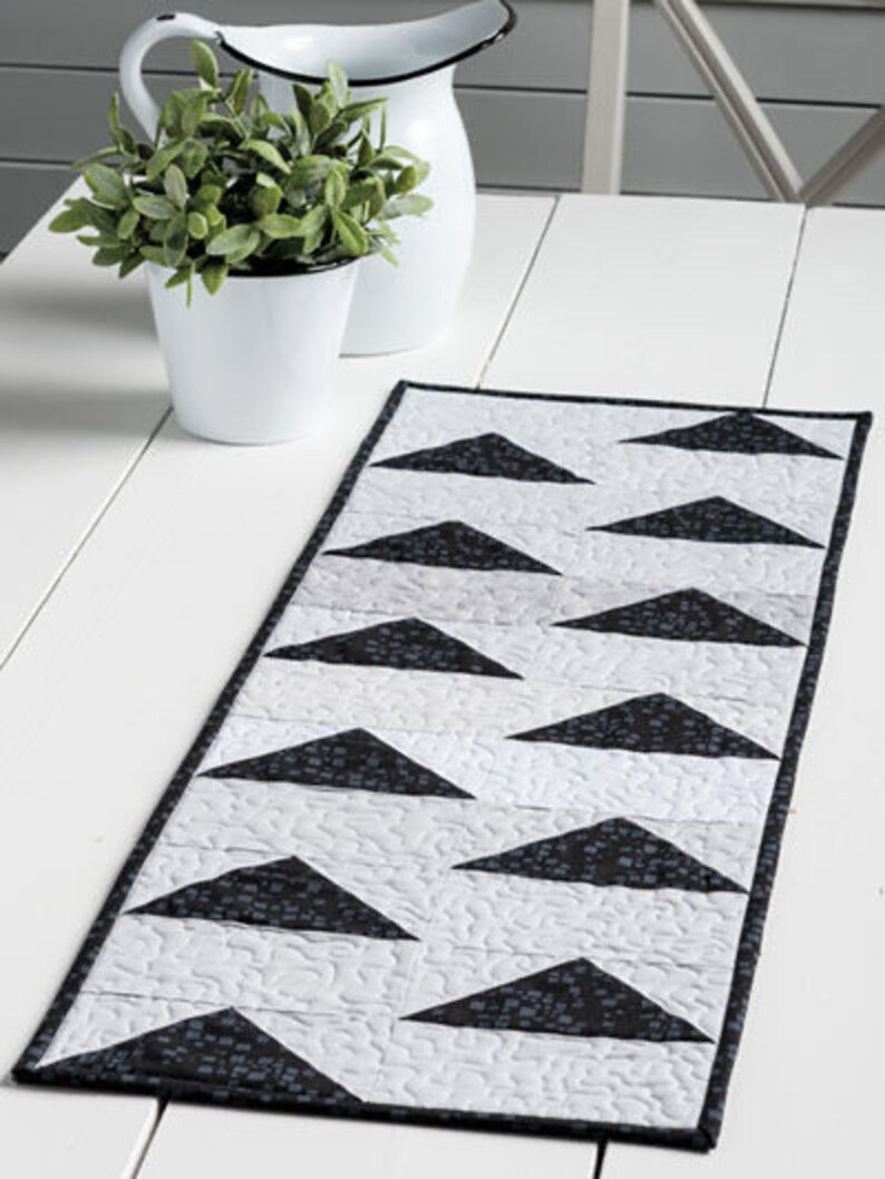 Annie's Quilting Quilting for the Home Pattern Book - 11 Projects You ...