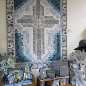 Quilt Fox Design Farmhouse Cross Wallhanging Pattern QFOX-267 Finished ...