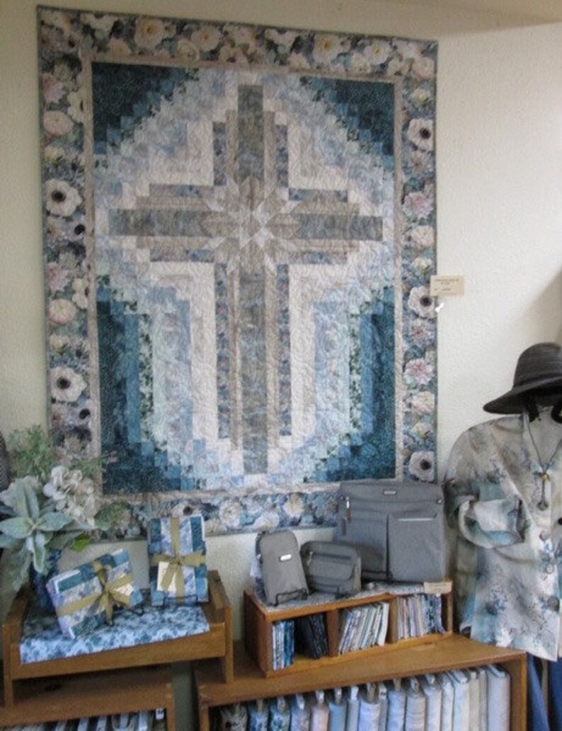 Quilt Fox Design Farmhouse Cross Wallhanging Pattern QFOX-267 Finished ...