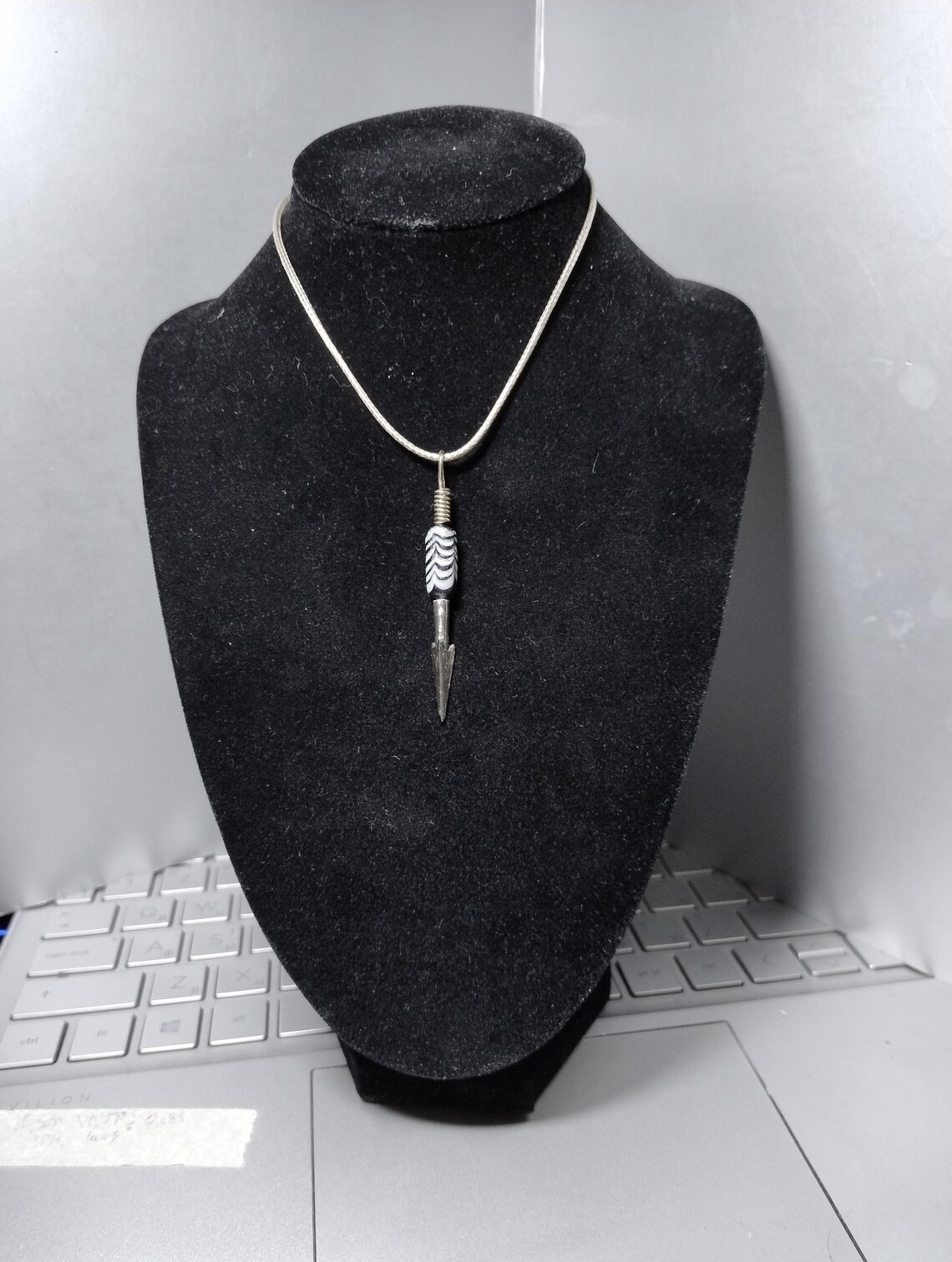 Scythian Arrowhead & Bead 5-2th Century BC 100% Authentic Ancient ...