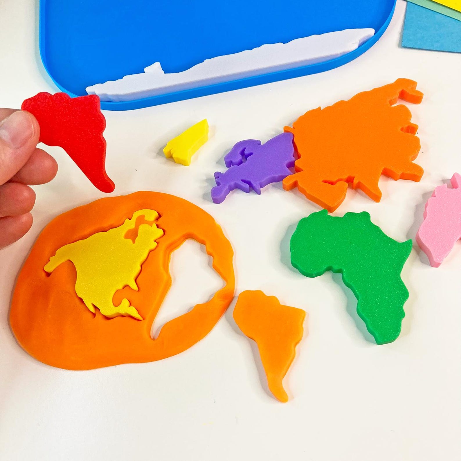 World Map Play Dough Stencil Kit – Explore Geography Hands-on ...