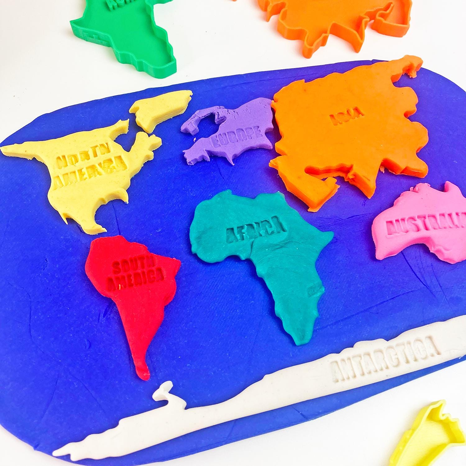 World Map Play Dough Stencil Kit – Explore Geography Hands-on ...