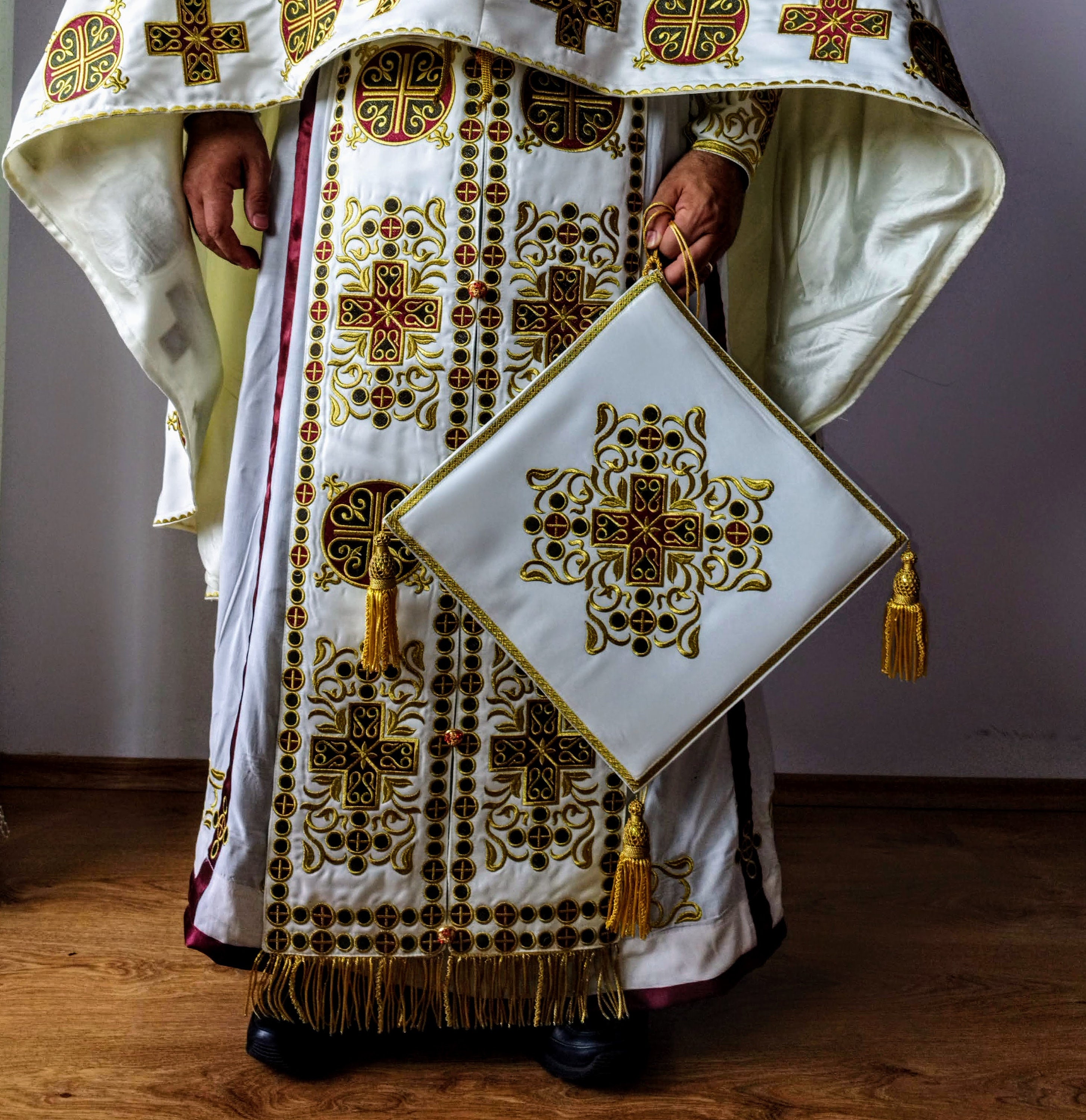 Embroidered Vestment Priest Vestment Liturgical Appeal - Etsy