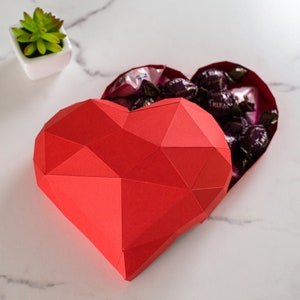 Papercraft Heart Box, Low Poly Heart, DIY Valentine's Day, Papercraft ...