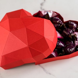 Papercraft Heart Box, Low Poly Heart, DIY Valentine's Day, Papercraft ...