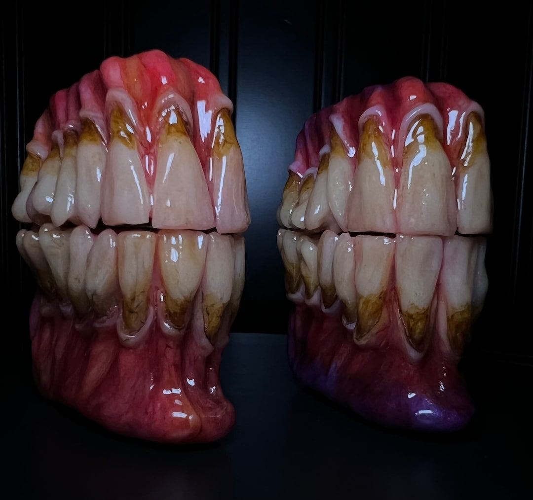 Custom Horror Tooth Zippo OOAK Hand Made to Order. Scary Creepy Teeth ...