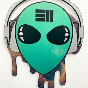 311 Alien Wood Sign - Etsy