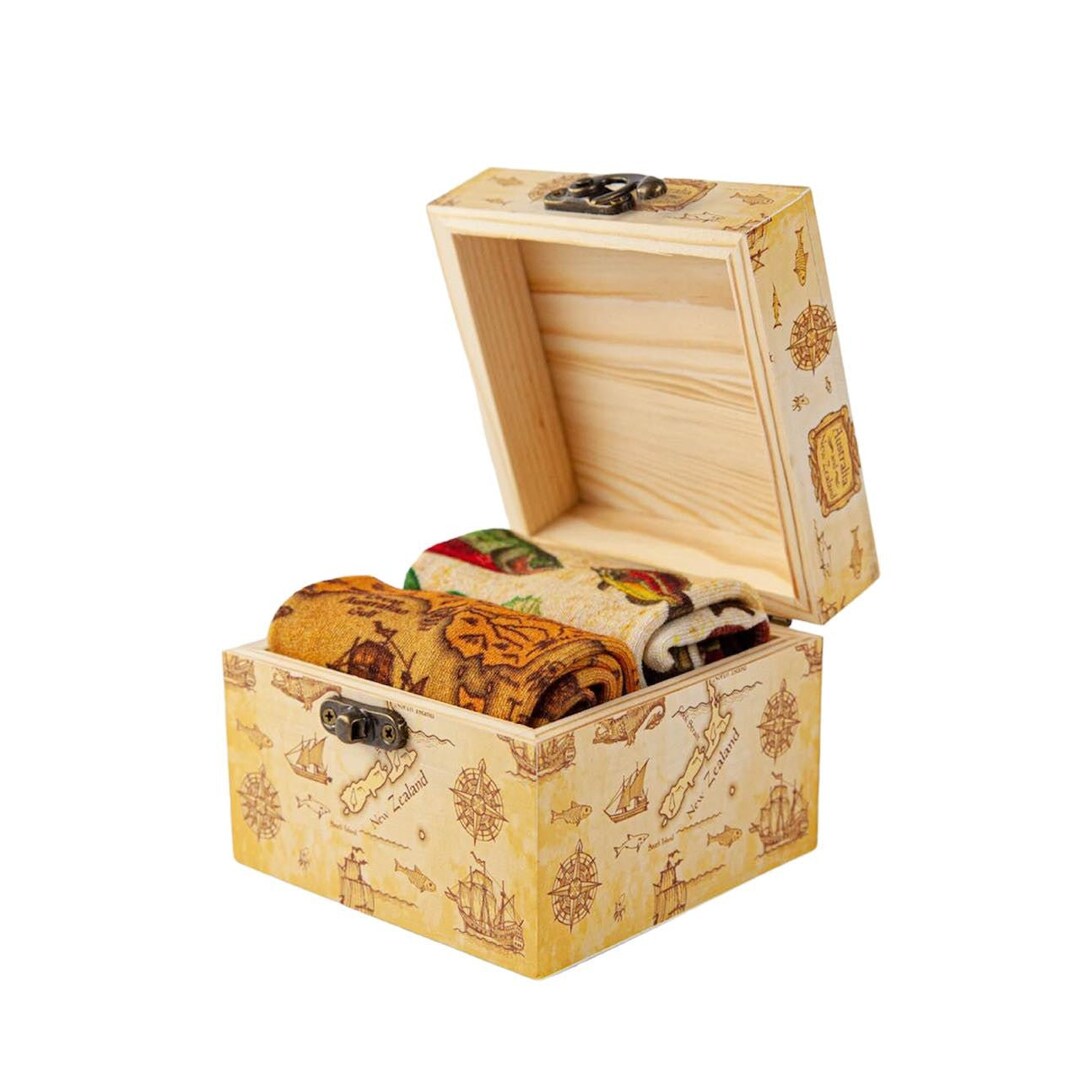 Voyage Reusable Timber Gift Box. Australian Map and Fish Bamboo Socks ...