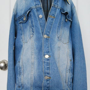 Hand Painted Denim Jacket. Original Design. One of a Kind. - Etsy