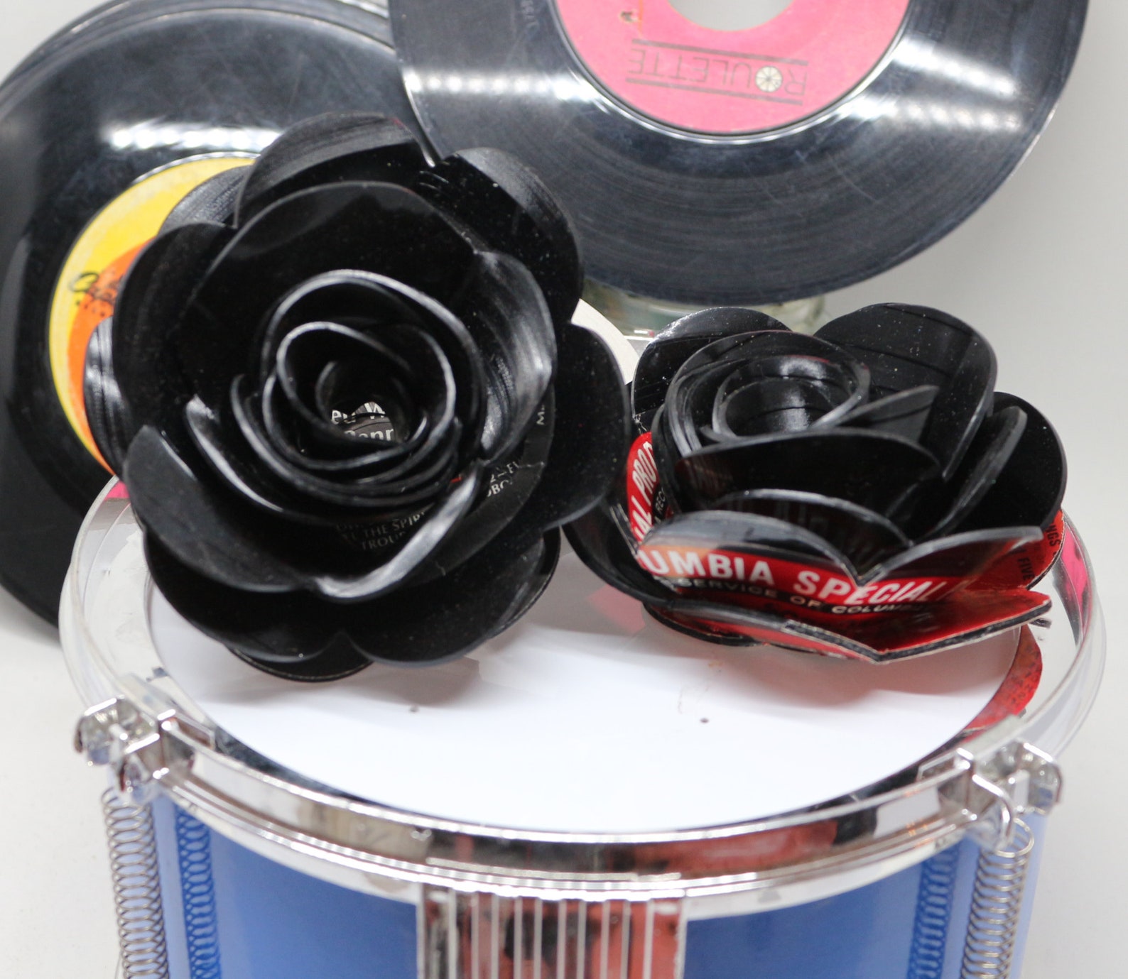 Record Rose made from vinyl records with or without wire | Etsy