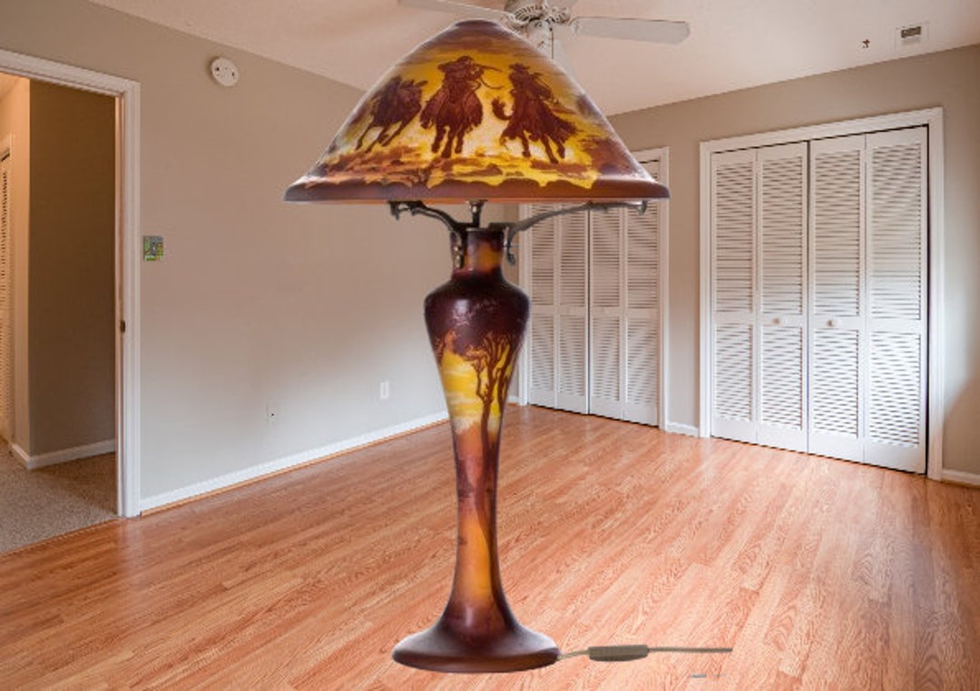 Battle Scenes Galle Type Table Lamp Battle Scenes Table Lamp-galle Type ...