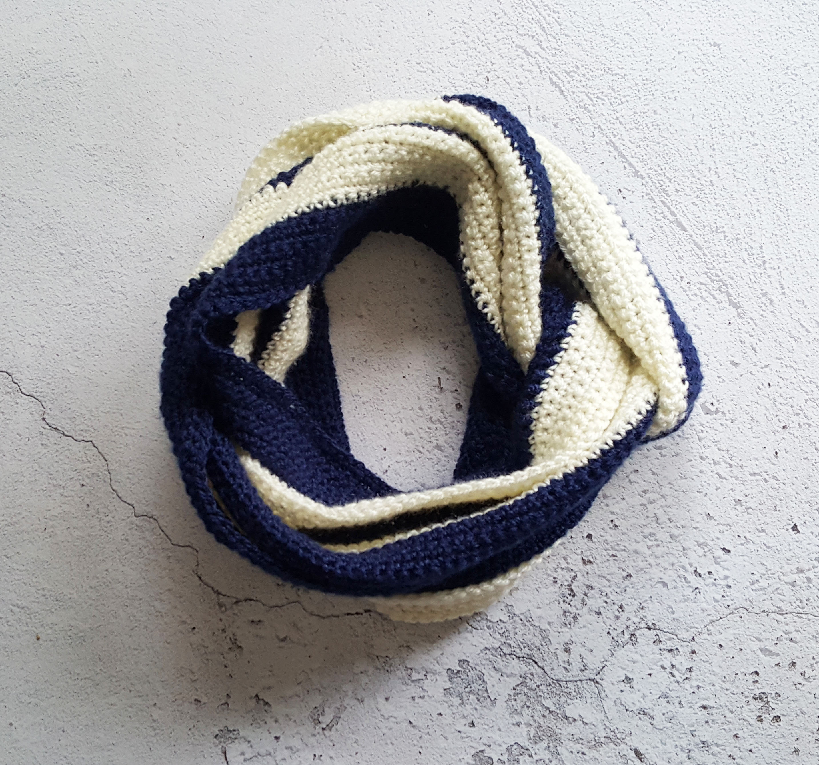Cream and Navy Scarf, Snood, Wrap Around Scarf - Etsy Denmark