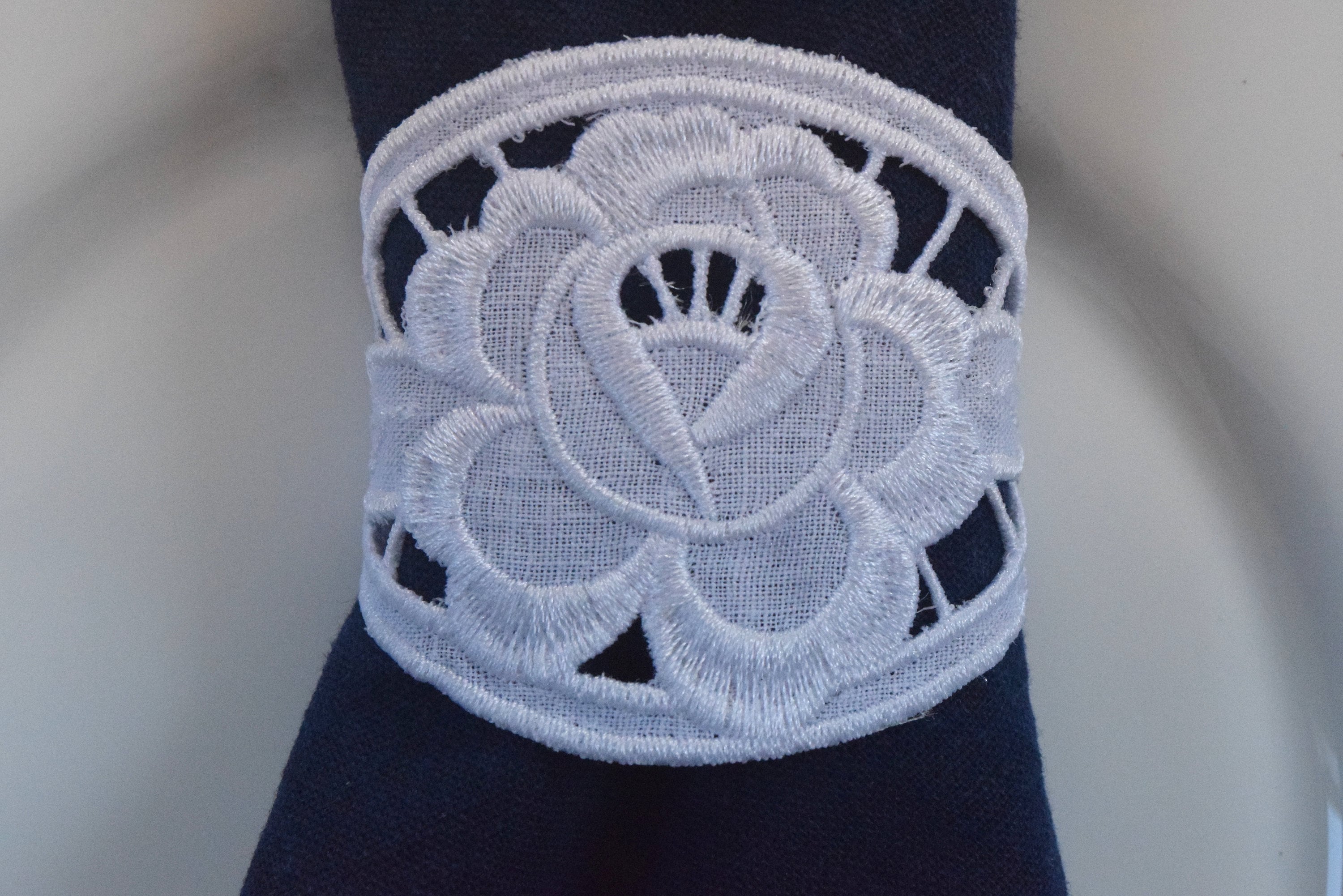 Set of Two Designs for Embroidery Napkin Rings Cutwork Richelieu ...