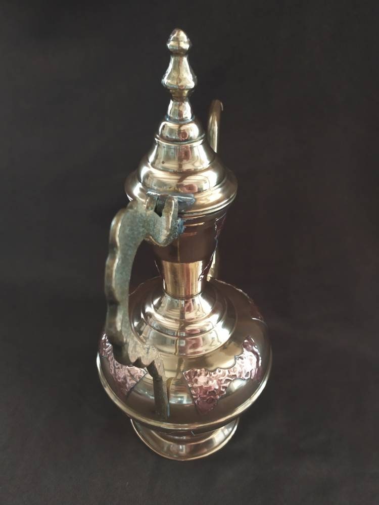 Vintage Middle Eastern Arabic Dallah Coffee Tea Pot Brass Hammered ...