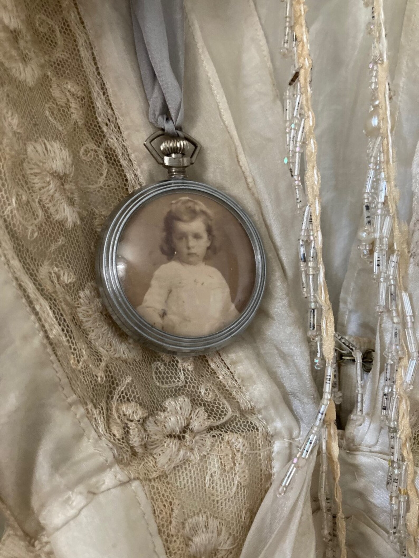 Timeless Angels Antique Pocket Watch Housing a Victorian CDV - Etsy