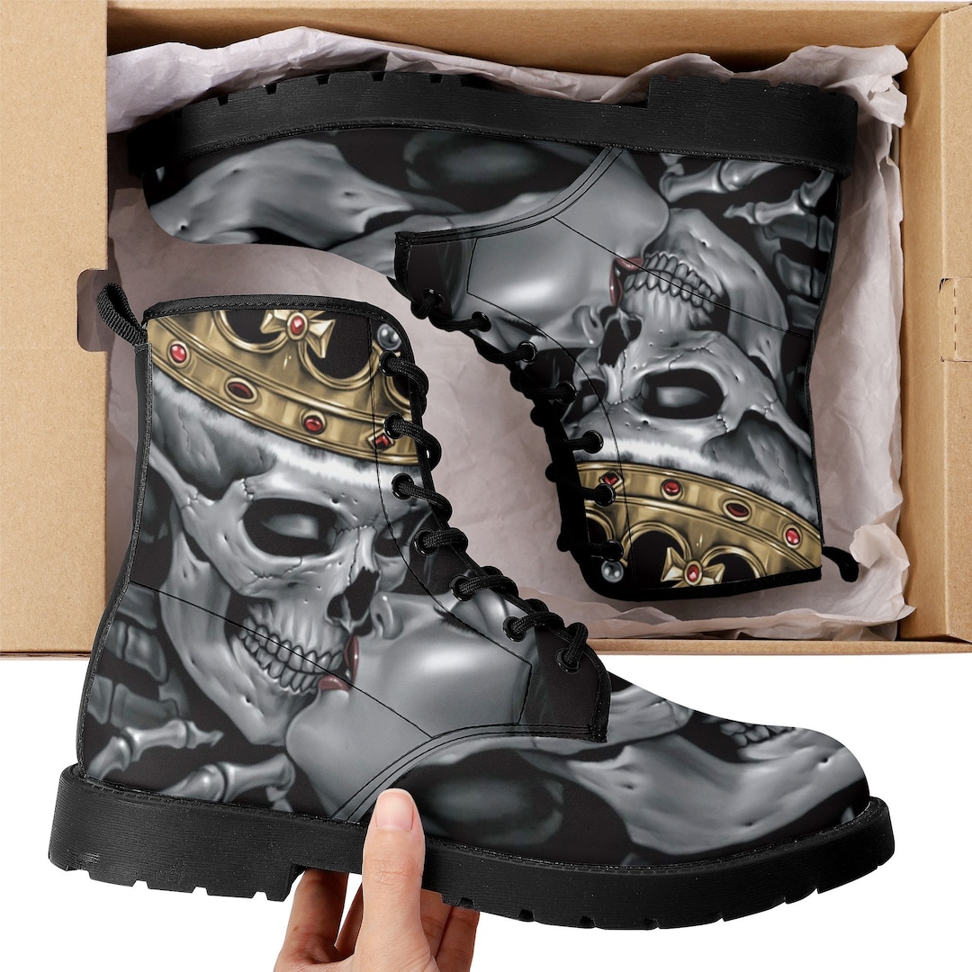 King Queen Skull Leather Boots, Reaper Skull Boots for Men Women ...
