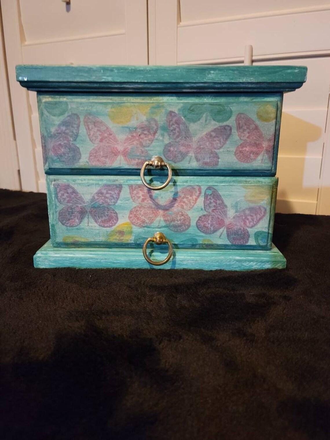 Weathered Rustic Upcycled Jewelry Box With Butterfly Design - Etsy
