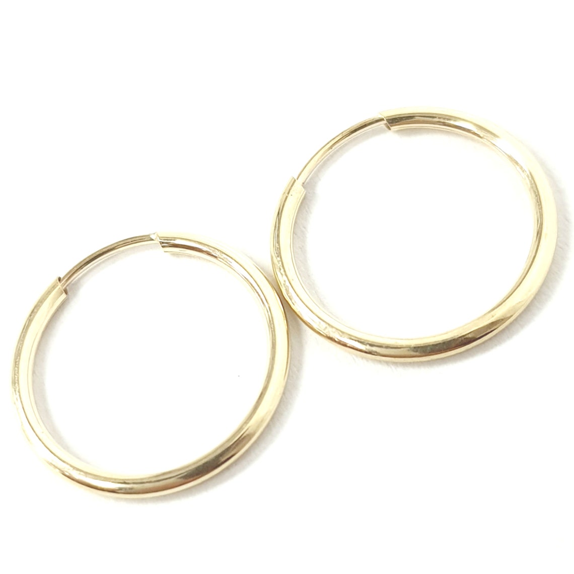 9ct Gold Sleeper Hoop Earrings 16mm Size Men's or Ladies SOLD AS A PAIR ...