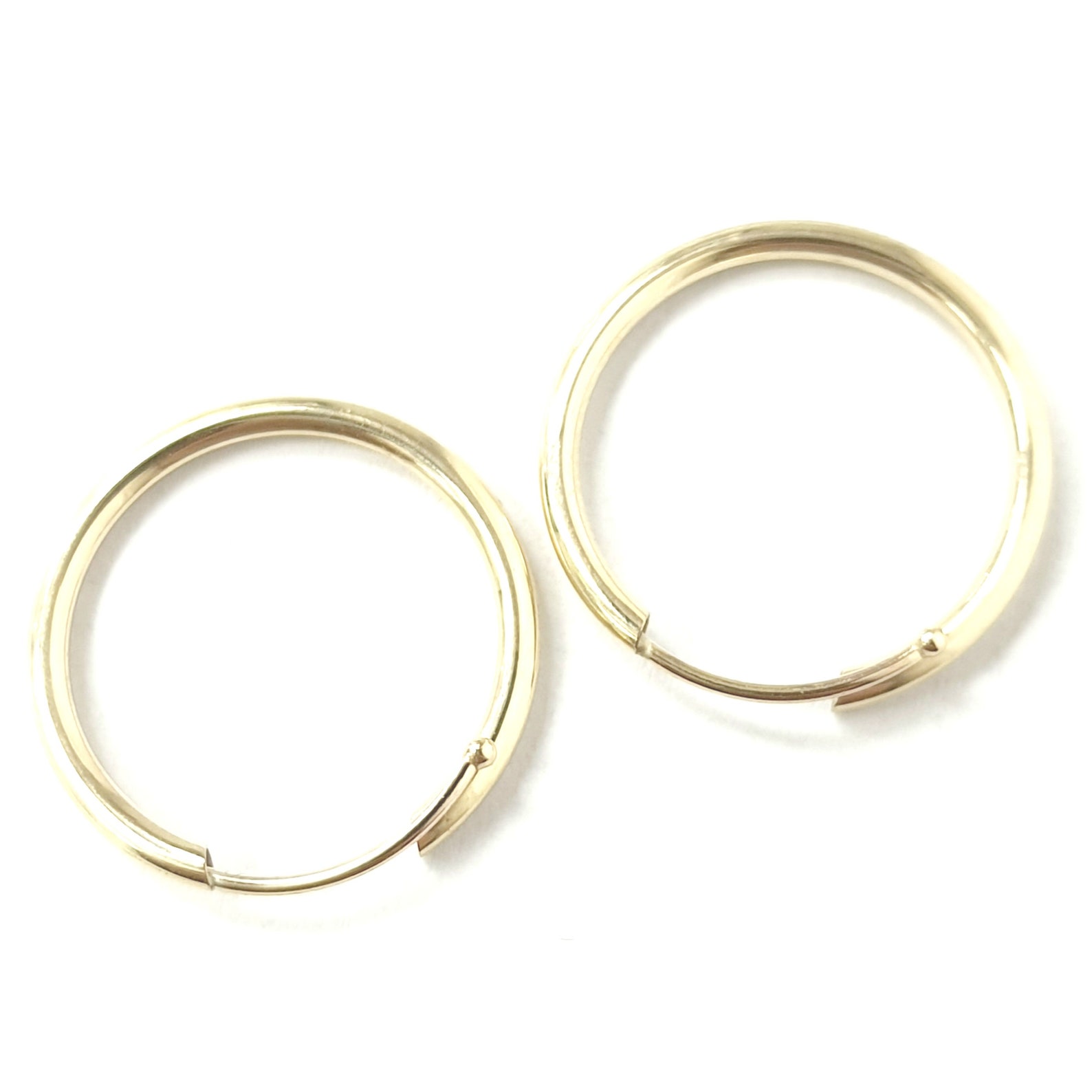 9ct Gold Sleeper Hoop Earrings 16mm Size Men's or Ladies SOLD AS A PAIR ...