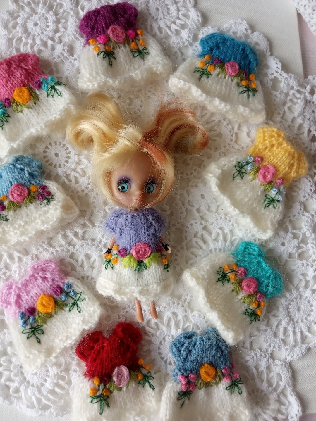 Spring Petite Tiny Dress With Flowers Small Clothes for Blythe Doll ...