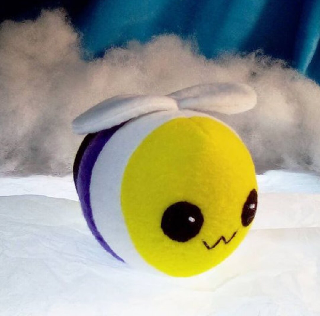 Nonbinary Pride Bee LGBTQ Pride Flag Plush - Etsy