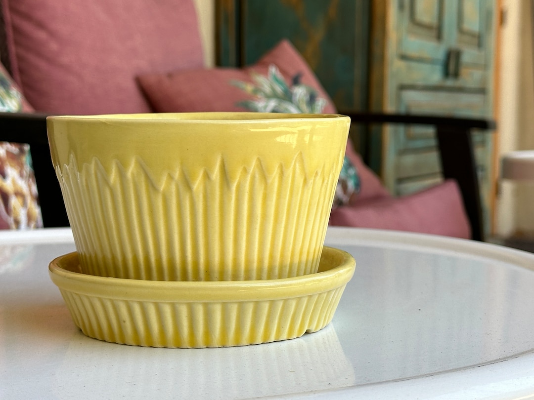 Vintage, Yellow Morton Art Pottery Planter Pot, Icicle Pattern - Etsy