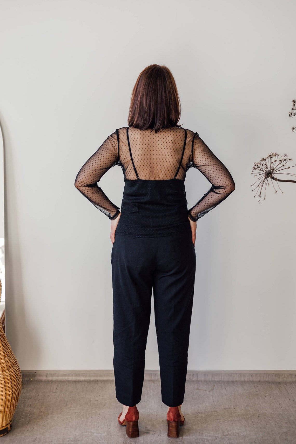 Haut en résille noir, haut en tulle, haut transparent, t-shirt ...