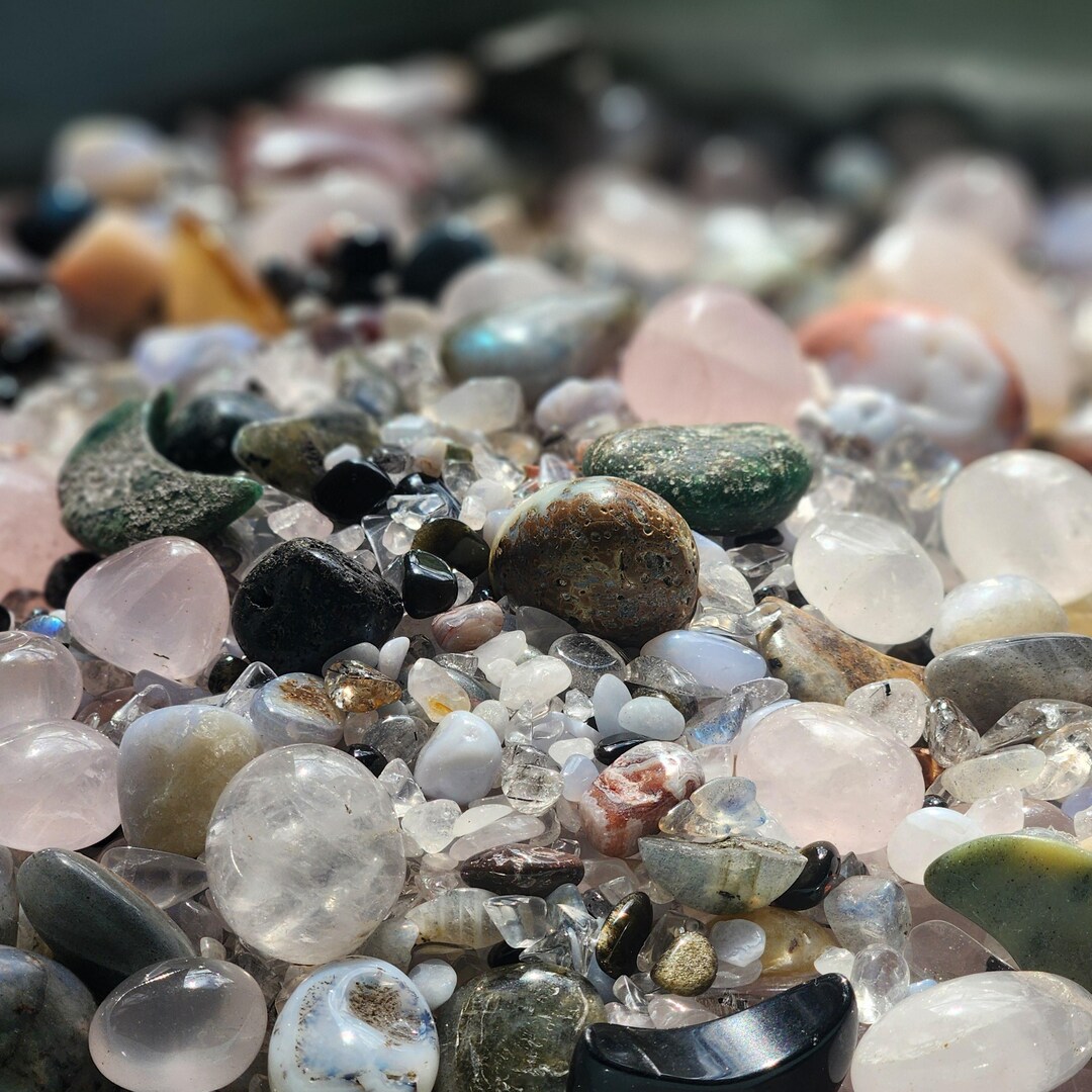 Crystal Scoop Crystal Confetti Mix Tumbled Stone Mix Crystals - Etsy