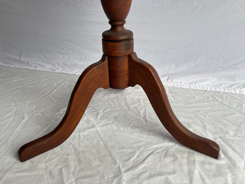 Late 19th Century Pie Crust Tilt-top Table - Etsy