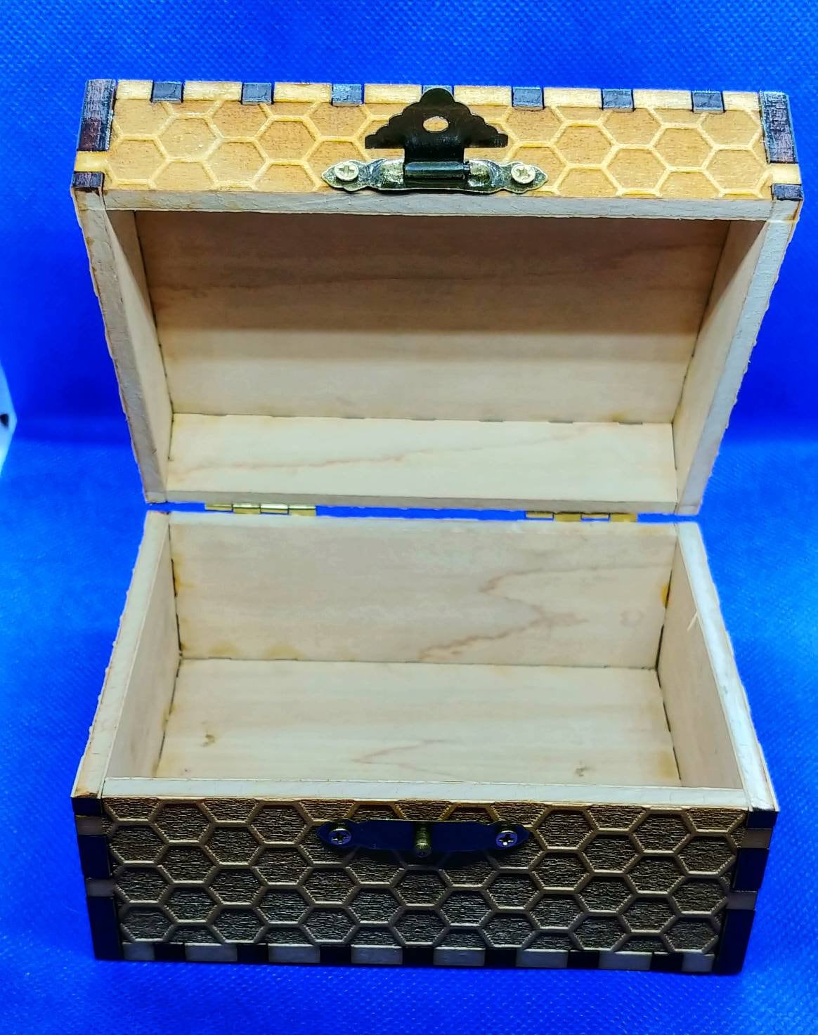 Handcrafted Maple Plywood Box With Honeycomb Design and Bee Accent. for ...