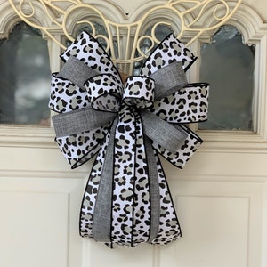 Snow Leopard Bow, Animal Print Bow for Wreath, Leopard Bow for Lantern ...