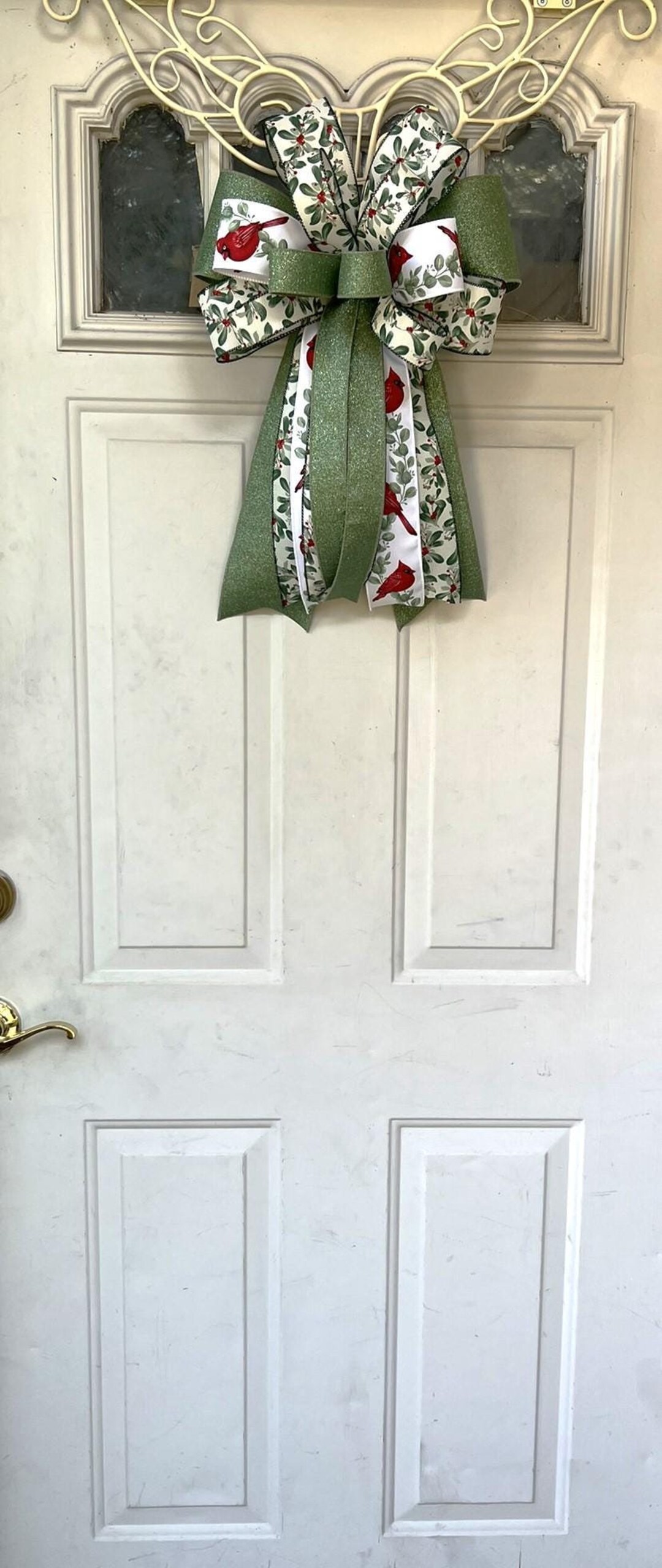 Sage Green Christmas Bow With Cardinal and Mistletoe, Large Holiday ...