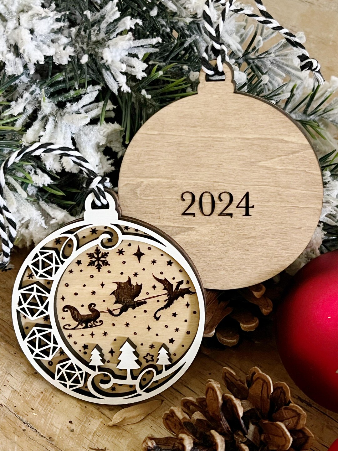 Personalized Dragon Sleigh DND D20 Dice Game Christmas Ornament - Etsy