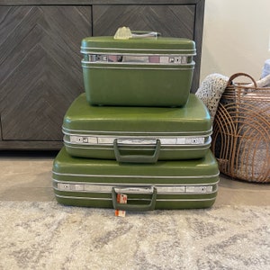 Vintage Suitcase - Etsy