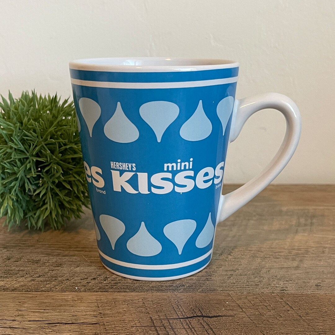 Hershey's Mini Kisses Mug - VINTAGE - Blue - Hershey's Chocolate - Mug ...
