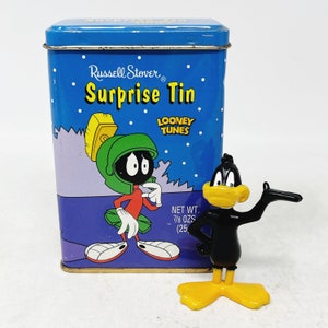 Looney Tunes Tins Surprise Tins Russell Stover Wiley Coyote, Roadrunner ...