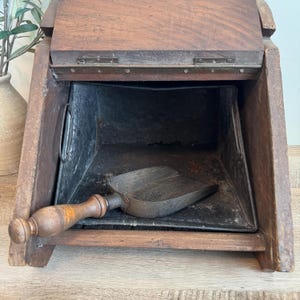 Antique Wood & Brass Coal Scuttle With Floral Carving, Metal Insert W ...